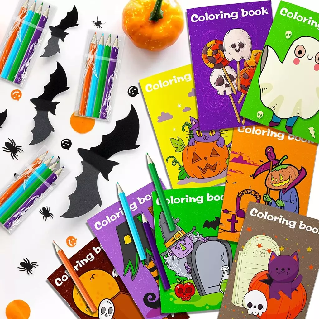 Llibres per pintar de Halloween amb llapis de colors de Gmaophy