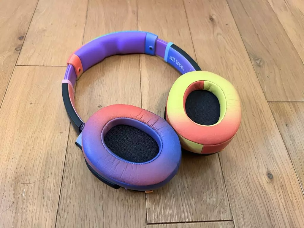 Skullcandy Crusher Evo Sensory Bas Headphones Review Featured Body Image