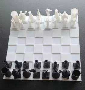 Set de xadrez temático de Etsy Laboratory, xogos de xadrez únicos
