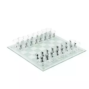 True Brands Clear Chess Board Game, unieke skaakstelle
