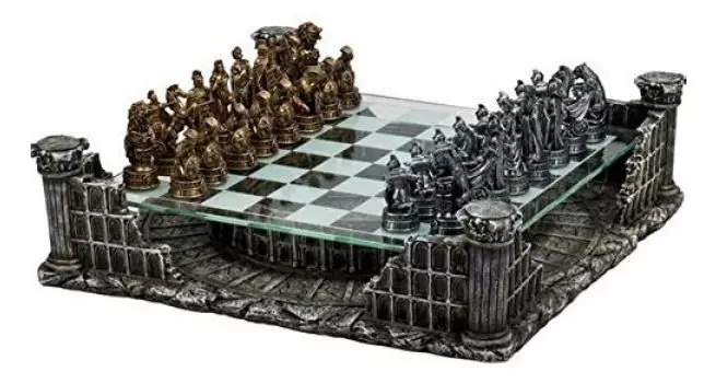 Chess pụrụ iche setịpụrụ CHH Roman Gladiators 3D Chess Set