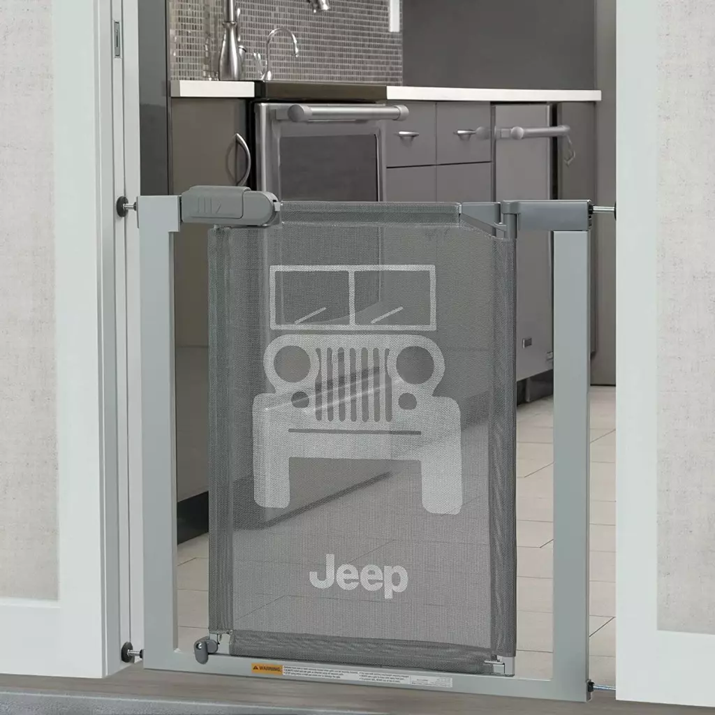 Delta Children Jeep Adjustable Baby and Pet Safety Gate