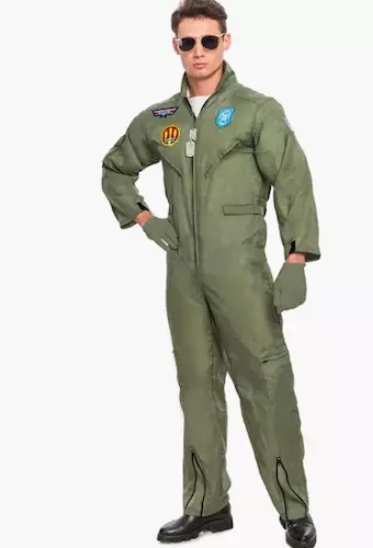 Spooktacular Top Gun Maverick ofurufu aso