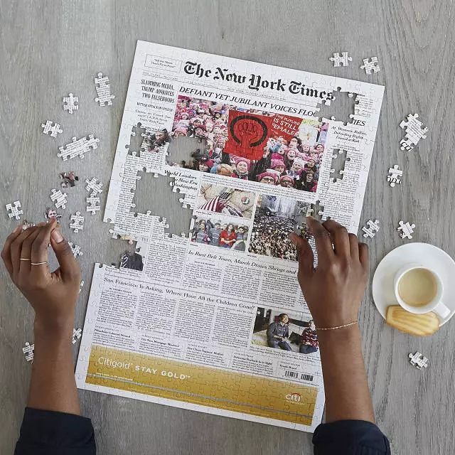 cadouri personalizate pentru tata puzzle personalizat New York Times