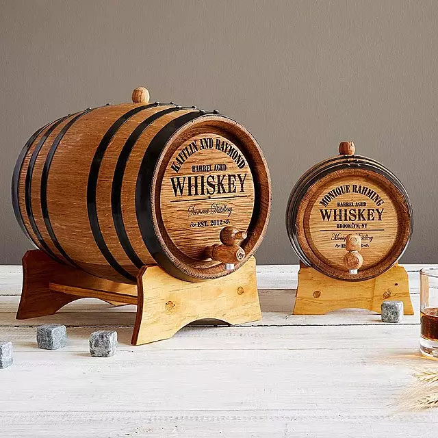 personalized nga mga regalo para sa dad custom nga whisky barrel