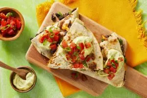 quesadillas лӯбиёи сиёҳ, HelloFresh