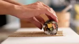trieda výroby sushi, recenzia Amazon Explore