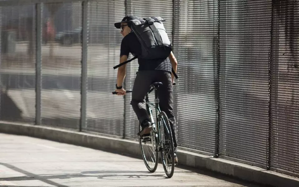 l-aħjar bikes tal-backpacks tal-vjaġġaturi