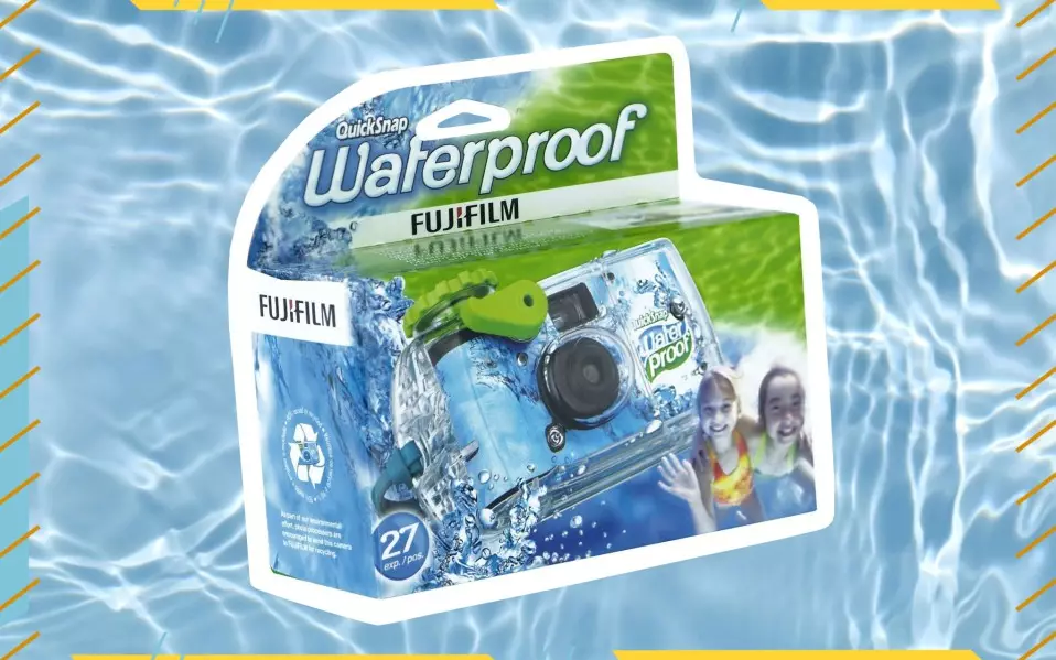 كاميرا ماء يمكن التخلص منها على الماء