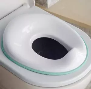 Kursi toilet balita anti selip