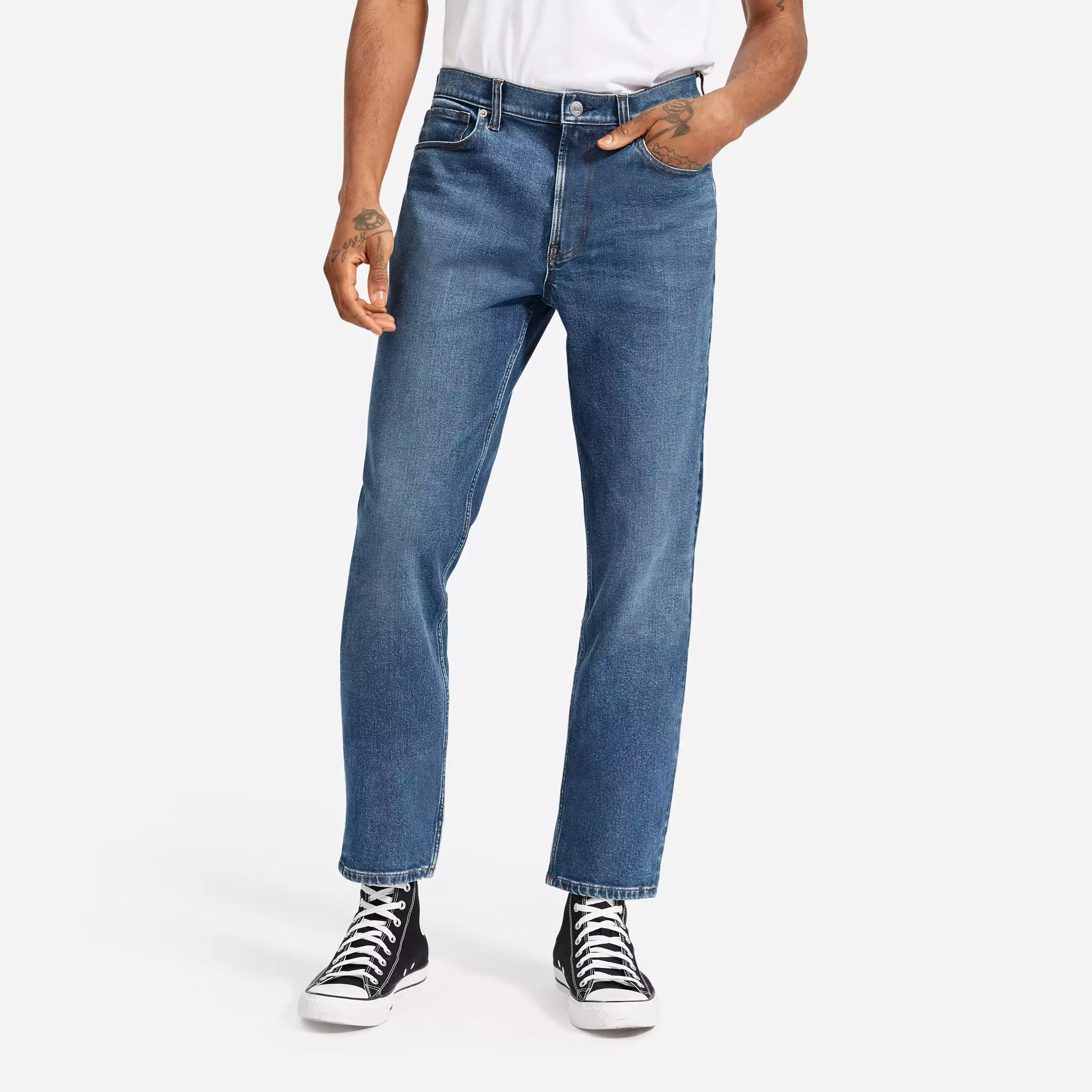 Sproščen 4-smerno raztegljiv organski jeans