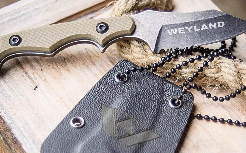 Weyland Neck Knife imakhazikika pamitengo