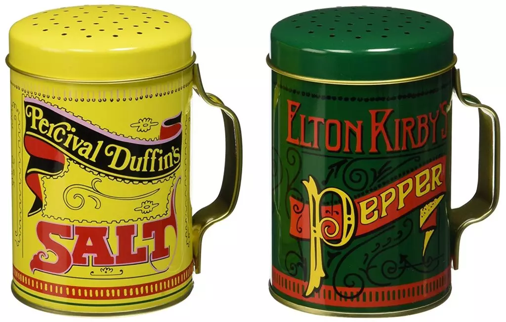 retro salt och peppar shakers