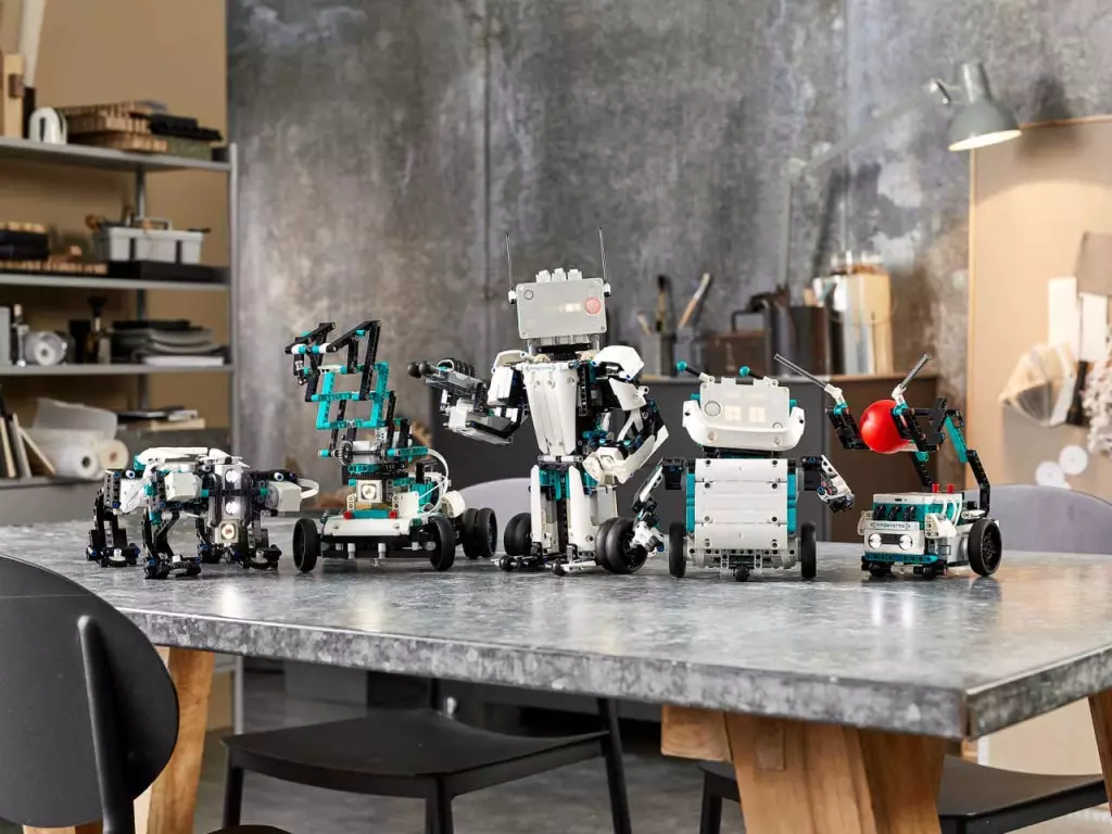 Isto é incrible: LEGO lanza un novo kit de inventor de robots de Mindstorms o 15 de outubro