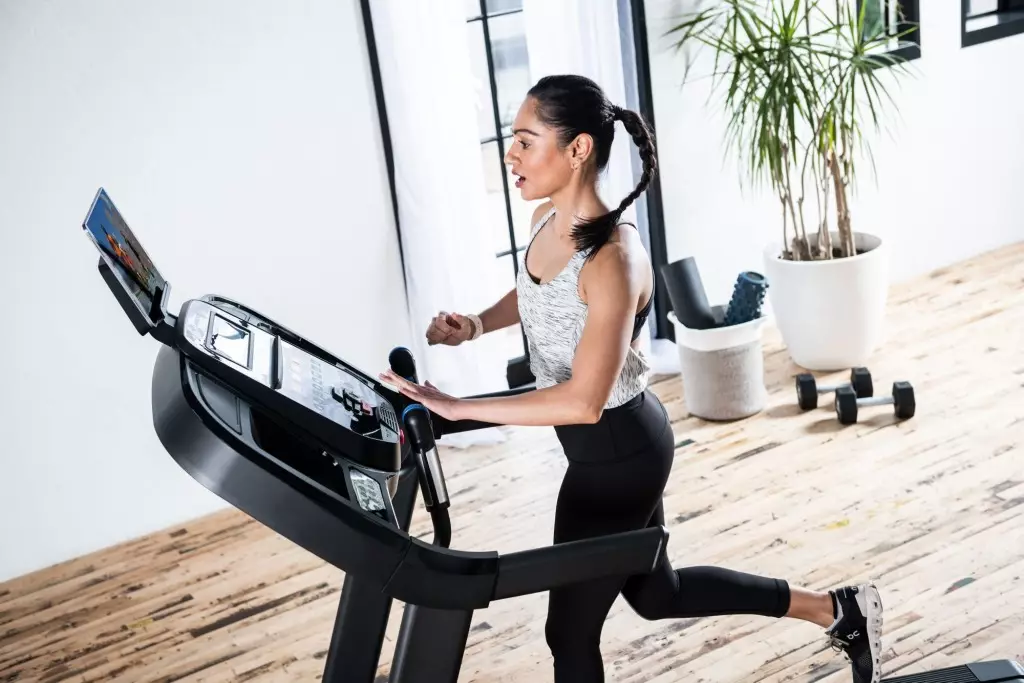 Horizon Fitness 7.0AT treadmill