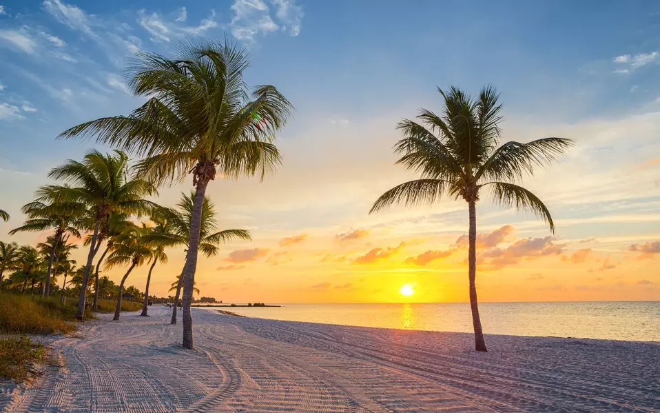Východ slnka na pláži na Key West,