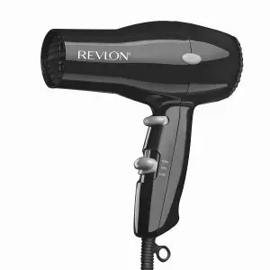 Pengering rambut Revlon, beg gimnasium yang penting