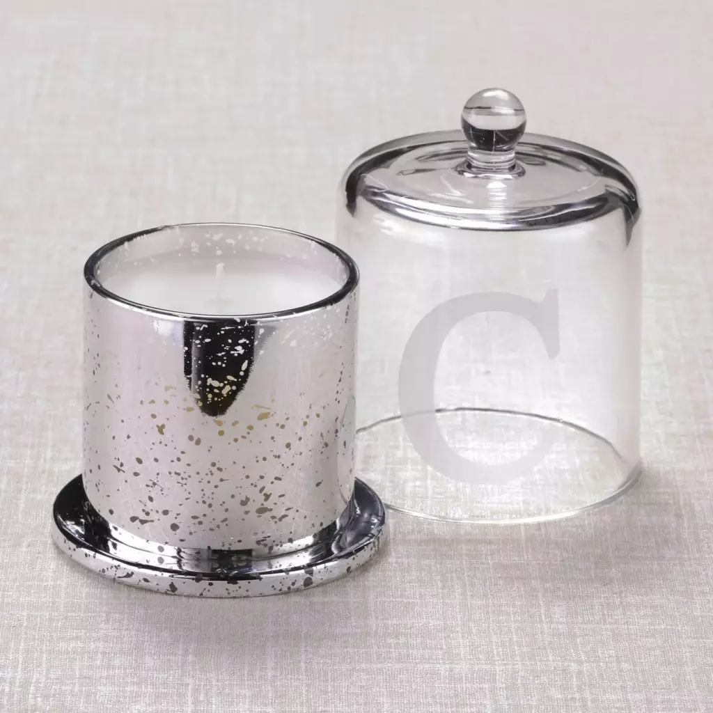 Monogram na-enweghị isi n'akụkụ ọdọ mmiri Mercury Glass Jar Candle