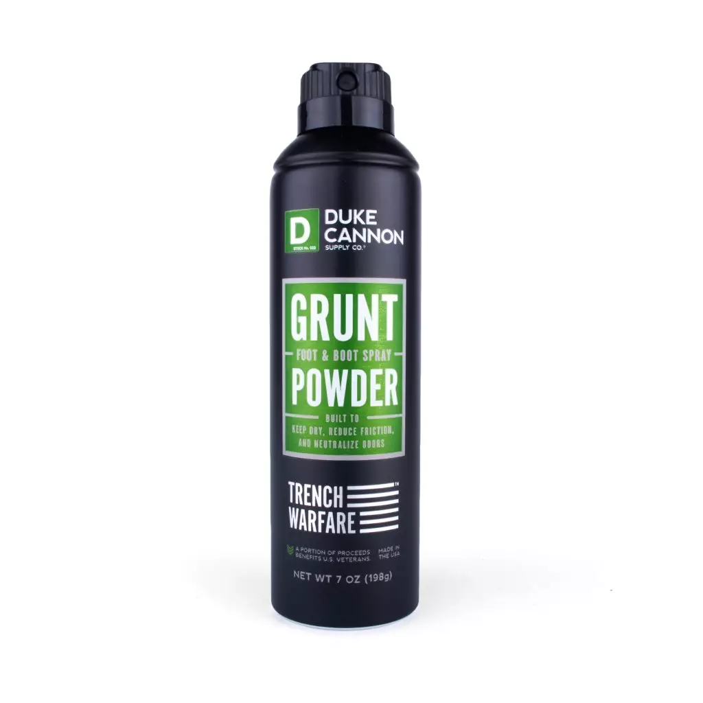 Duke Cannon Trench Warfare Grunt Foot & Boot Powder Spray; otu esi ewepụ ụkwụ na-esi ísì