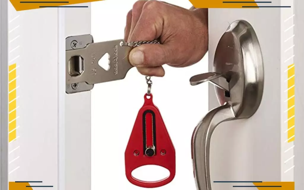 Бул $18 Addalock Portable Door Lock менен өзүңүздү үйгө басып кирүүдөн коргоңуз