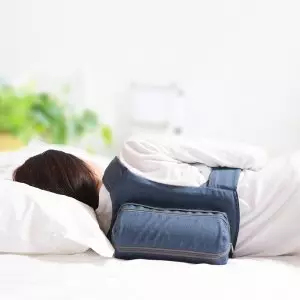 anti-snoring pillow woddyknows backpack