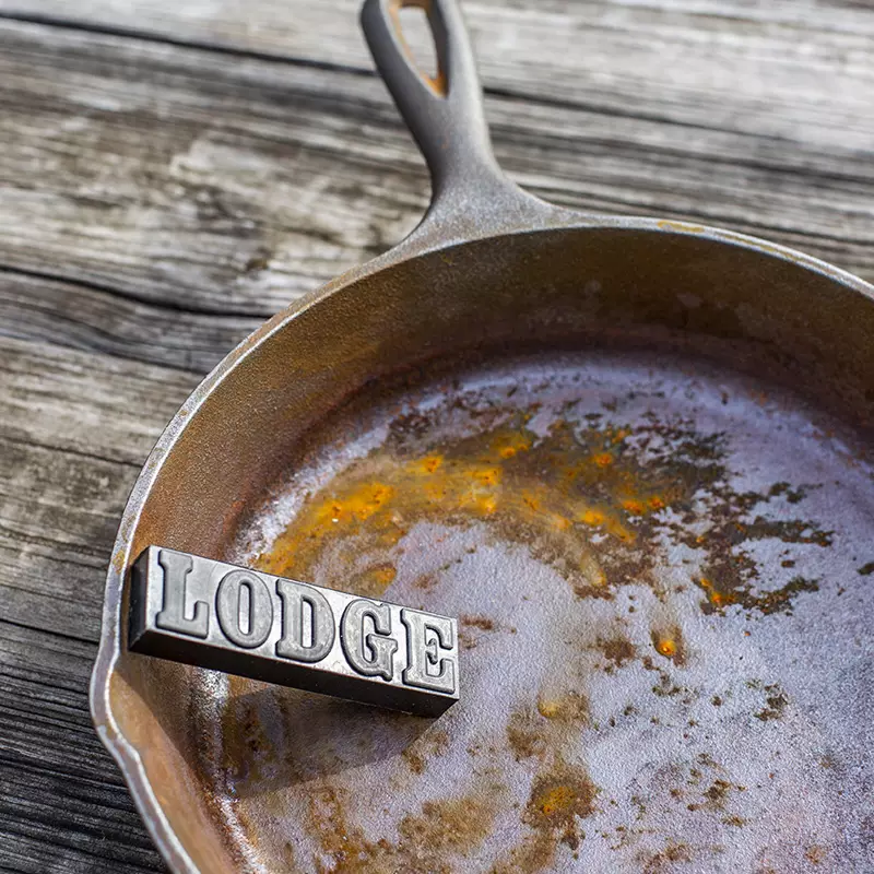 lodge Goss skillet Rust eraser