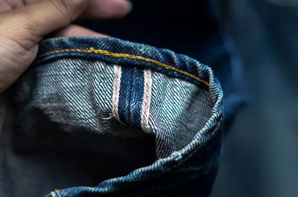Leer hoe u broeken met de hand kunt zomen (met en zonder naaimachine) 8025_7