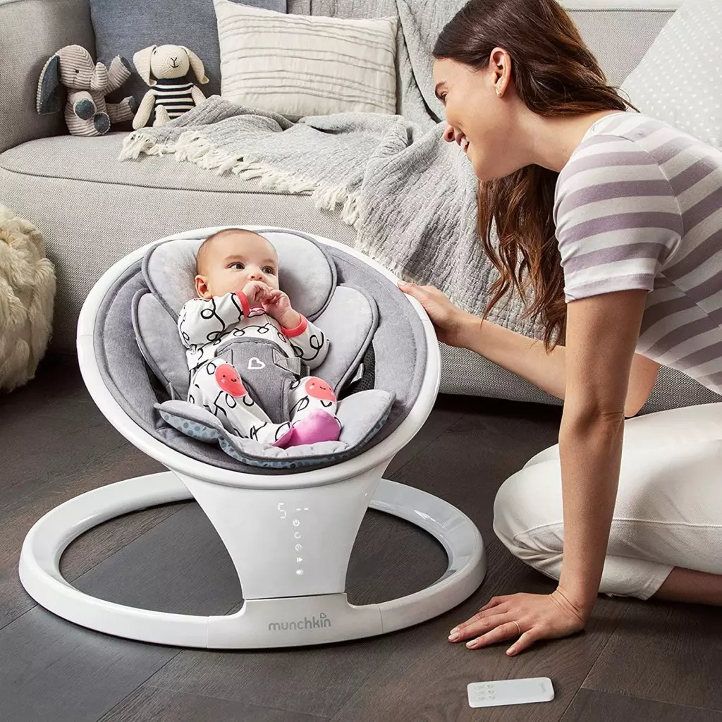 Munchkin Bluetooth Mu Lightweight Baby Swing