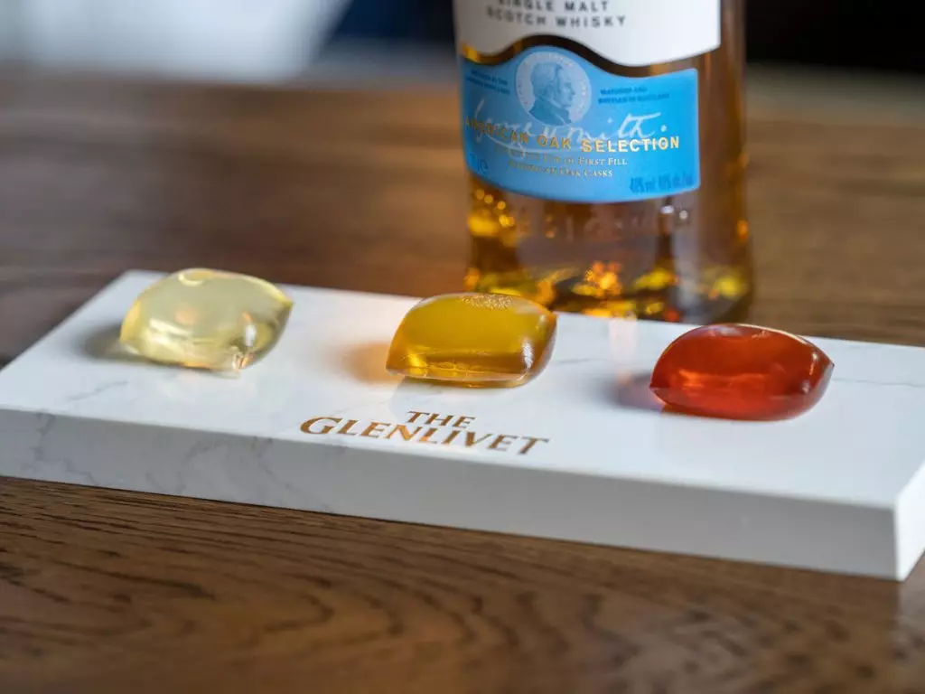 Bu “Glenlivet” viski kapsulalary “Boozy Tide Pods” -a meňzeýär