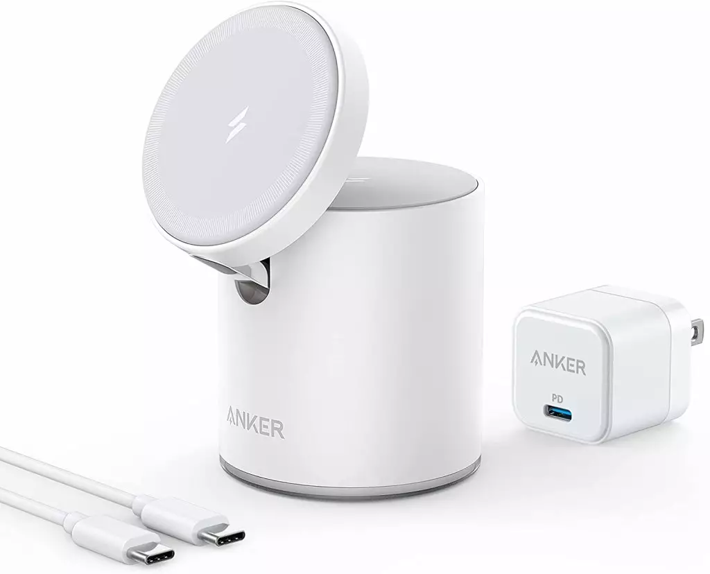 Anker-Magnetic-Wireless-Charger-623-MagGo