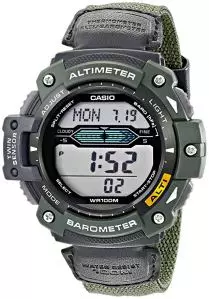 Reloxo deportivo multifunción Casio para home