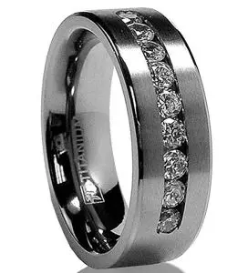 Мужское кольцо из титана Metal Masters Co. с желобками и фианитами