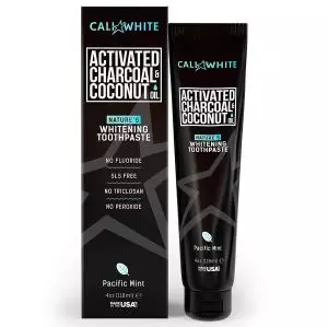 Dentifricio al carbone attivo Cali White