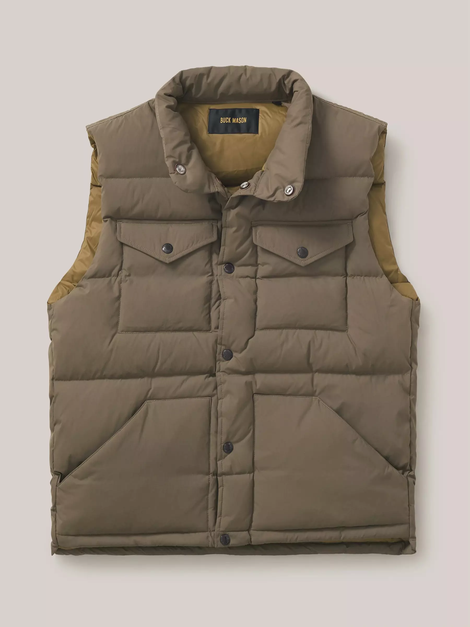 hadiah terbaik untuk pria, Buck Mason Cascade Down Expedition Vest