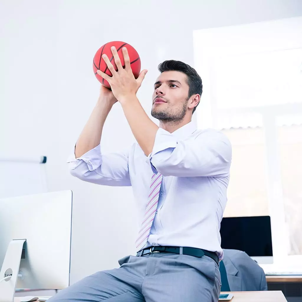 mini basketball hoop holim'a monyako