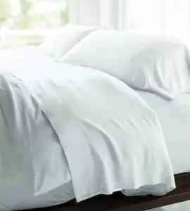 ผ้าปูที่นอนที่ดีที่สุดสำหรับเตียง ไม้ไผ่ cariloha