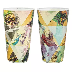 Legend-of-Zelda-Hyrule-Color-Changing-Glass-ThinkGeek