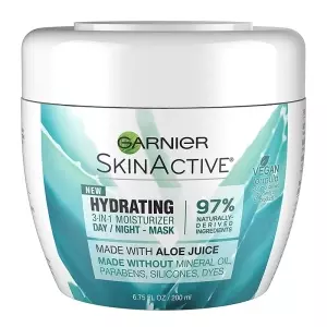 I-aloe ye-skin hydrating moisturizer