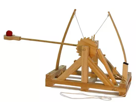 da Vinci catapult desktop cov khoom siv